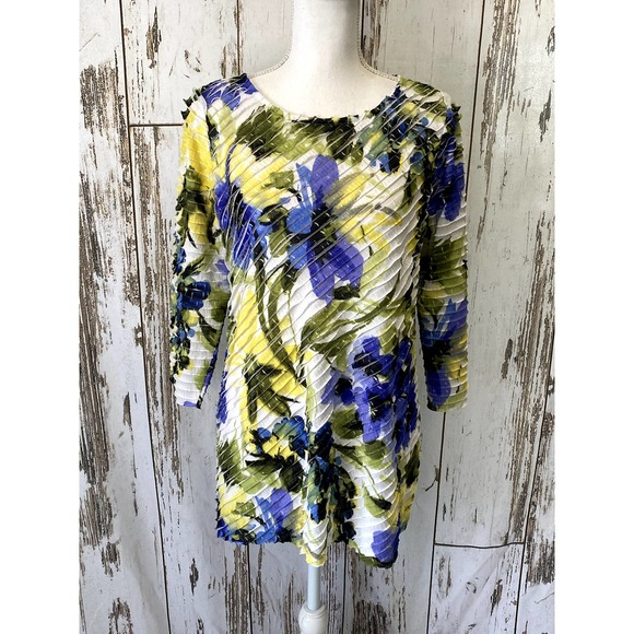 Susan Graver | Tops | Susan Graver Yellow And Blue Floral Ruffle Blouse ...